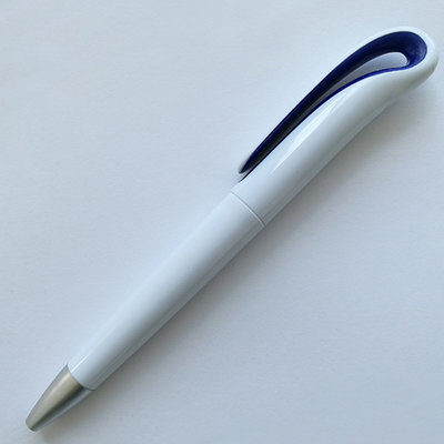 White Plastic twist Ball Point Pen with customized logo for promotion