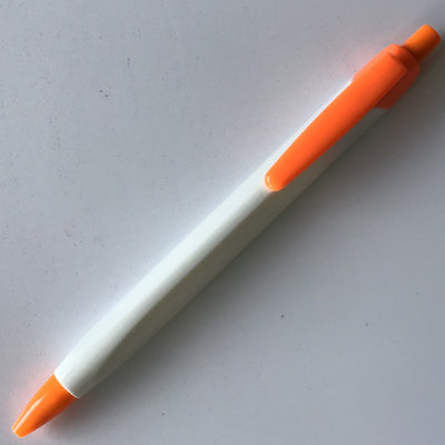 Plastic white triangle ballpoint pen with silk printing LOGO use for promotion